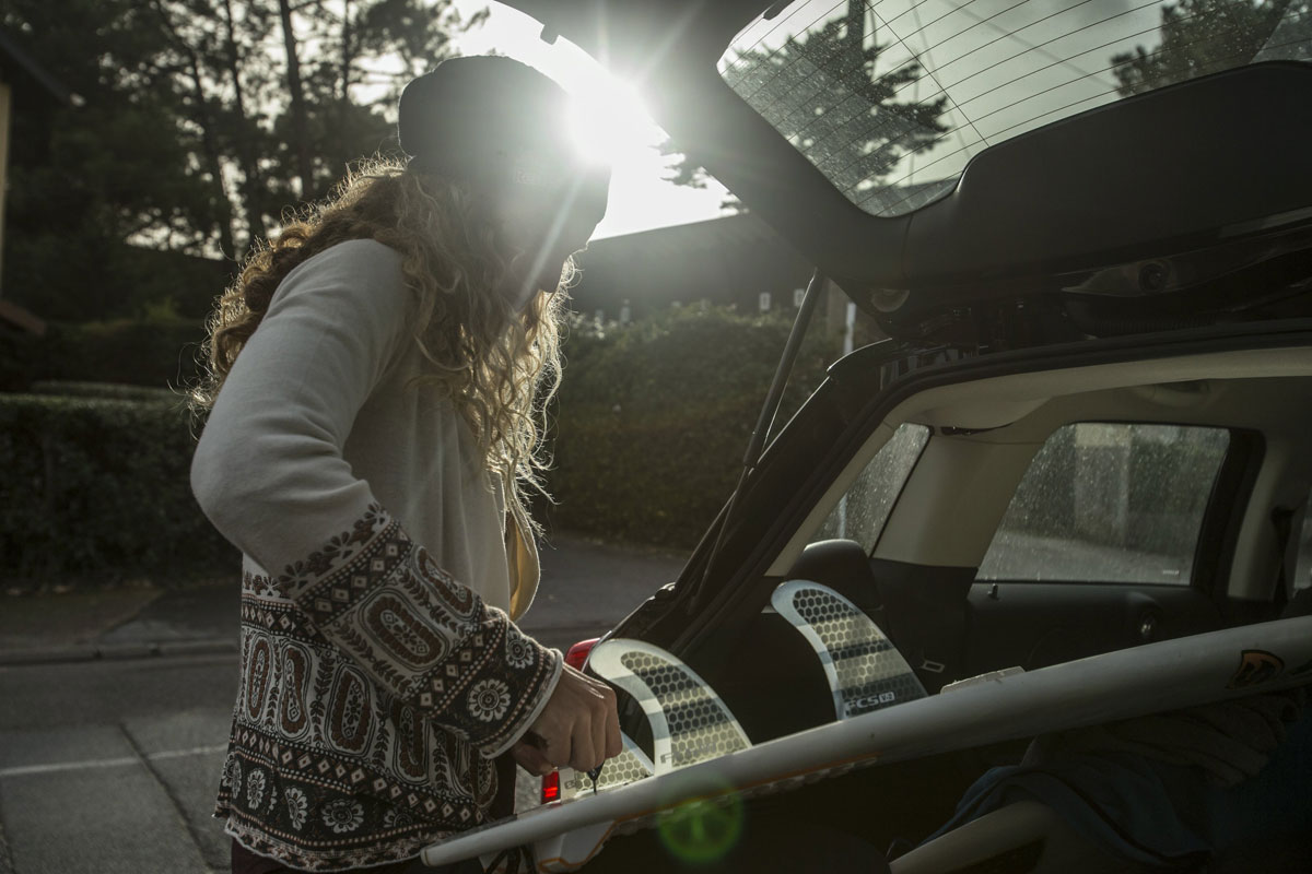 Immersion dans le surf de gros aux côtés de Justine Dupont