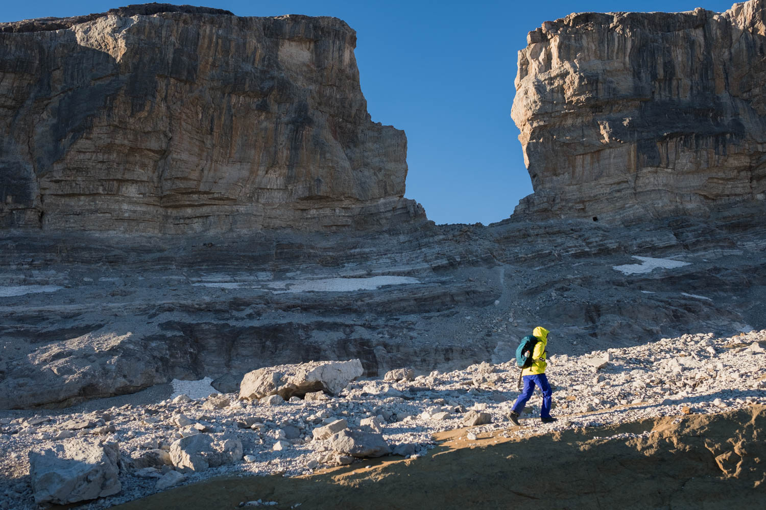 Du pic du Piméné à la Brèche de Roland, deux jours de randonnée dans ...