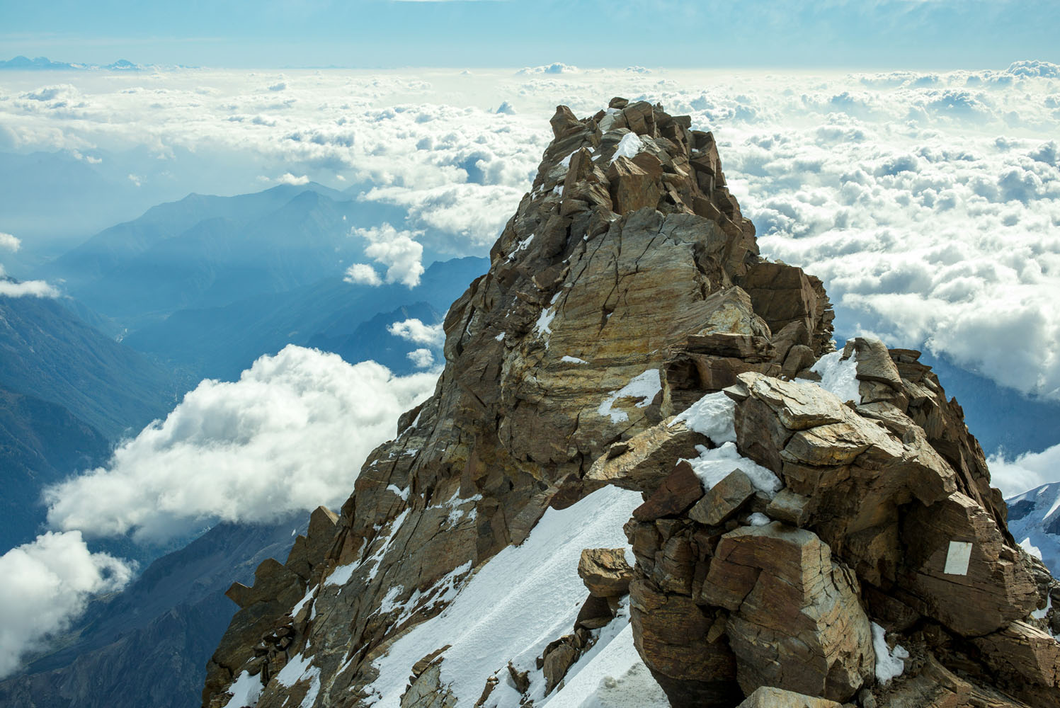 Une ascension de la pointe Dufour, dans le Mont-Rose